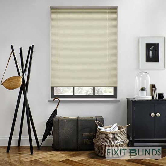 Buy High Quality Venetian Blinds Dubai at Affordable Price